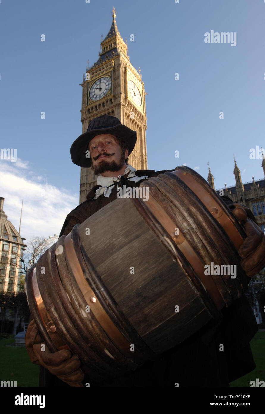 Actor Bill Hurst is dressed as Guy Fawkes outside the Palace of ...
