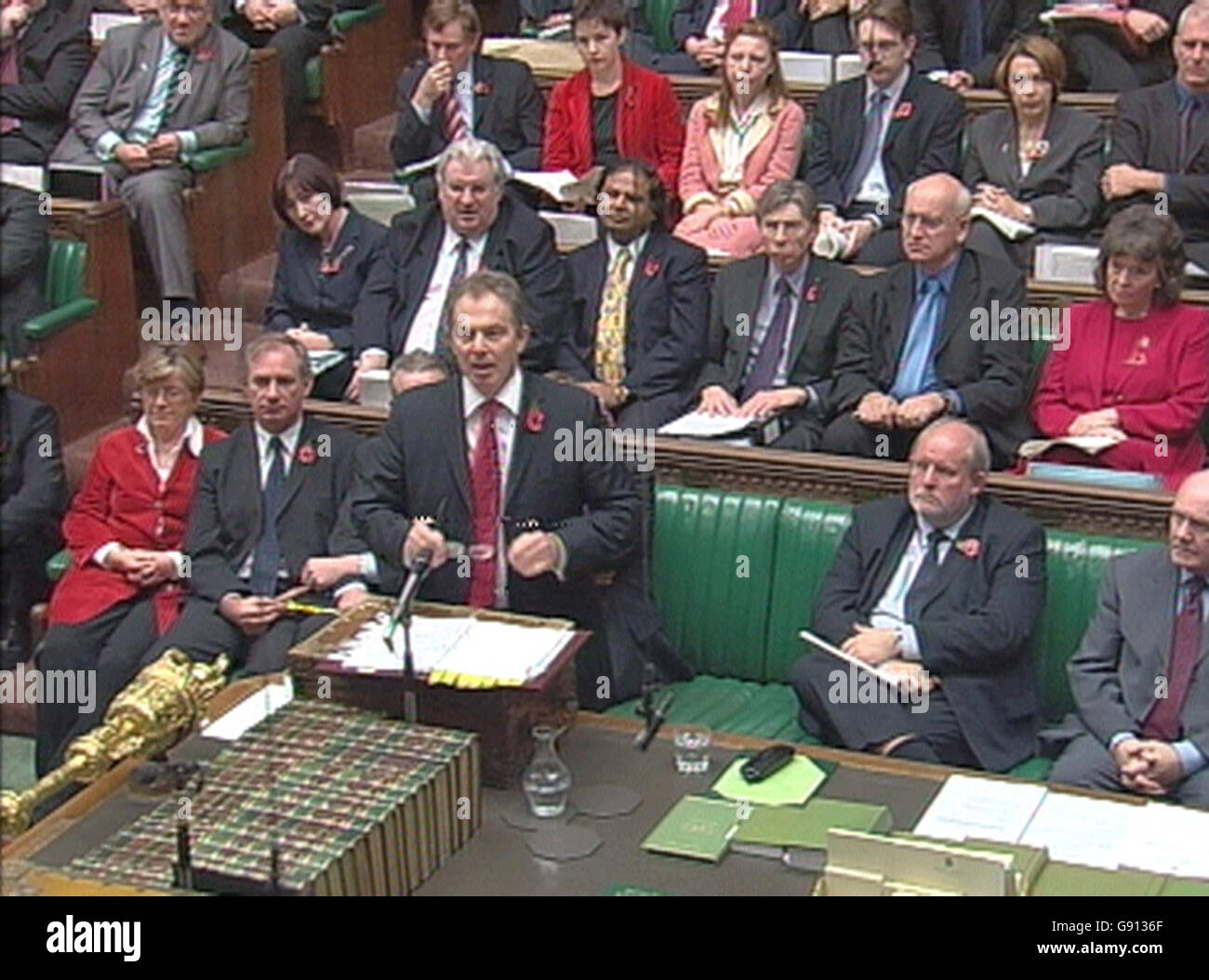 Empty bench house of commons hi-res stock photography and images - Alamy