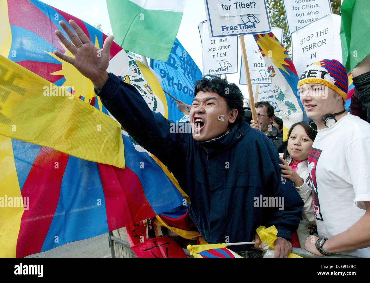 Free tibet protest hi-res stock photography and images - Alamy