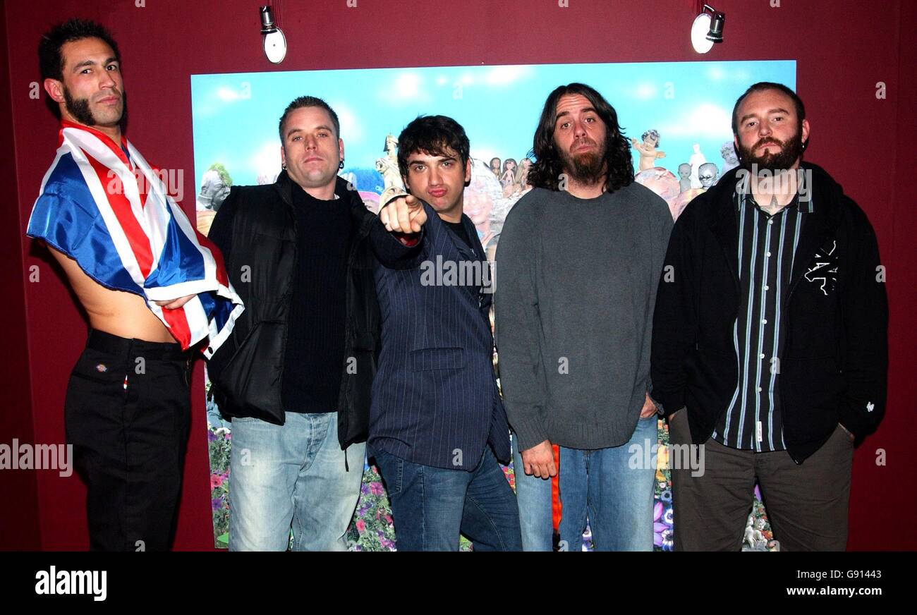 The Blood Hound Gang make a guest appearance on MTV's TRL (Total ...