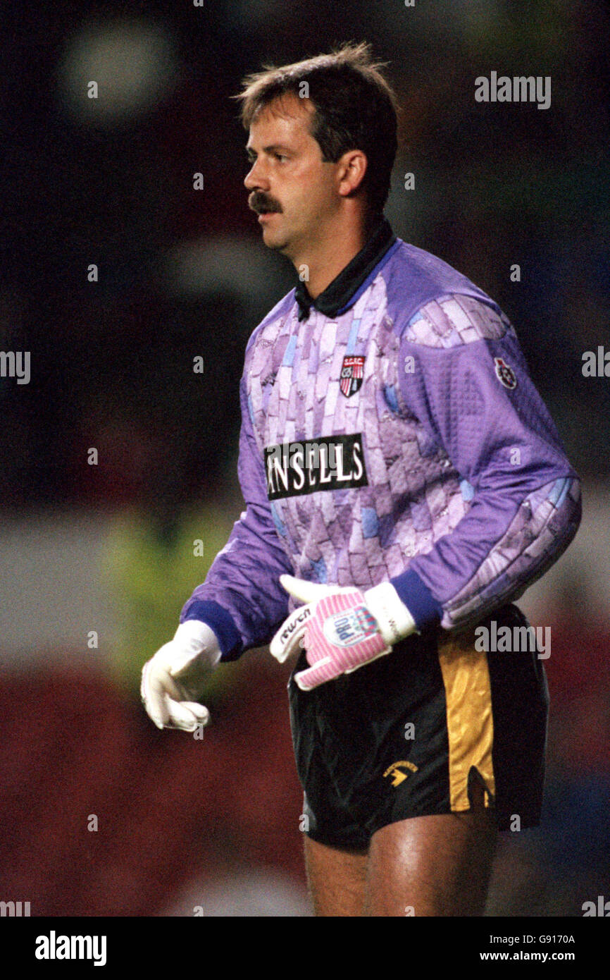 Rumbelows hi-res stock photography and images - Alamy