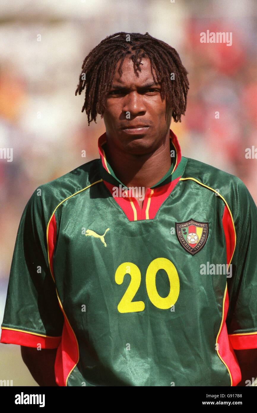 Soccer - African Nations Cup - Cameroon v Guinea. Cameroon's Rigobert ...