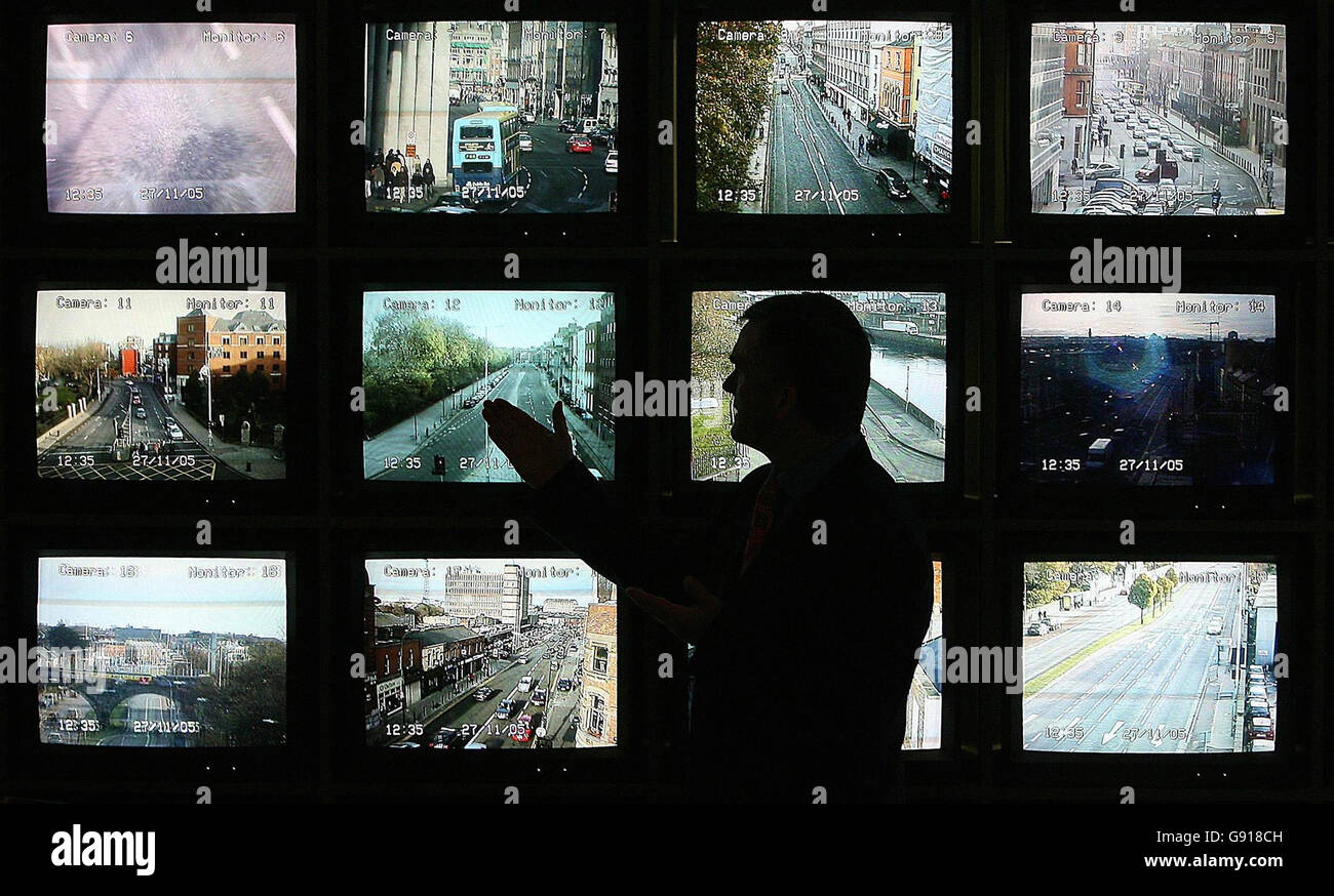Minister of State at the Department of Transport, Ivor Callely ...