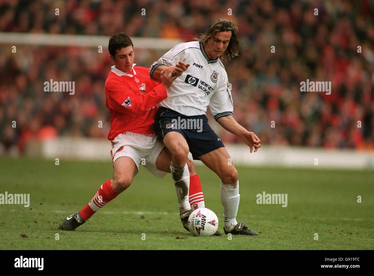 David ginola tottenham hi-res stock photography and images - Alamy