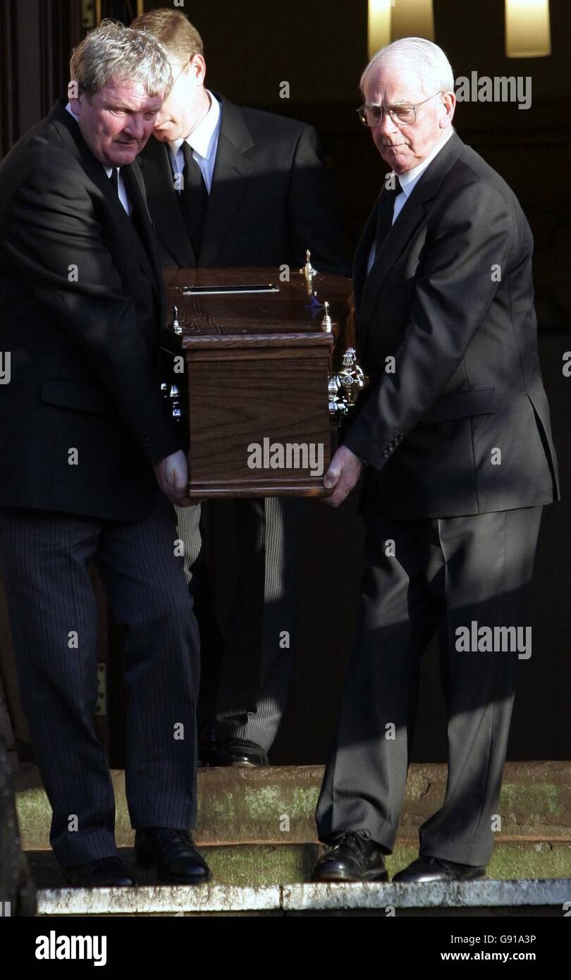Alyth church hi-res stock photography and images - Alamy