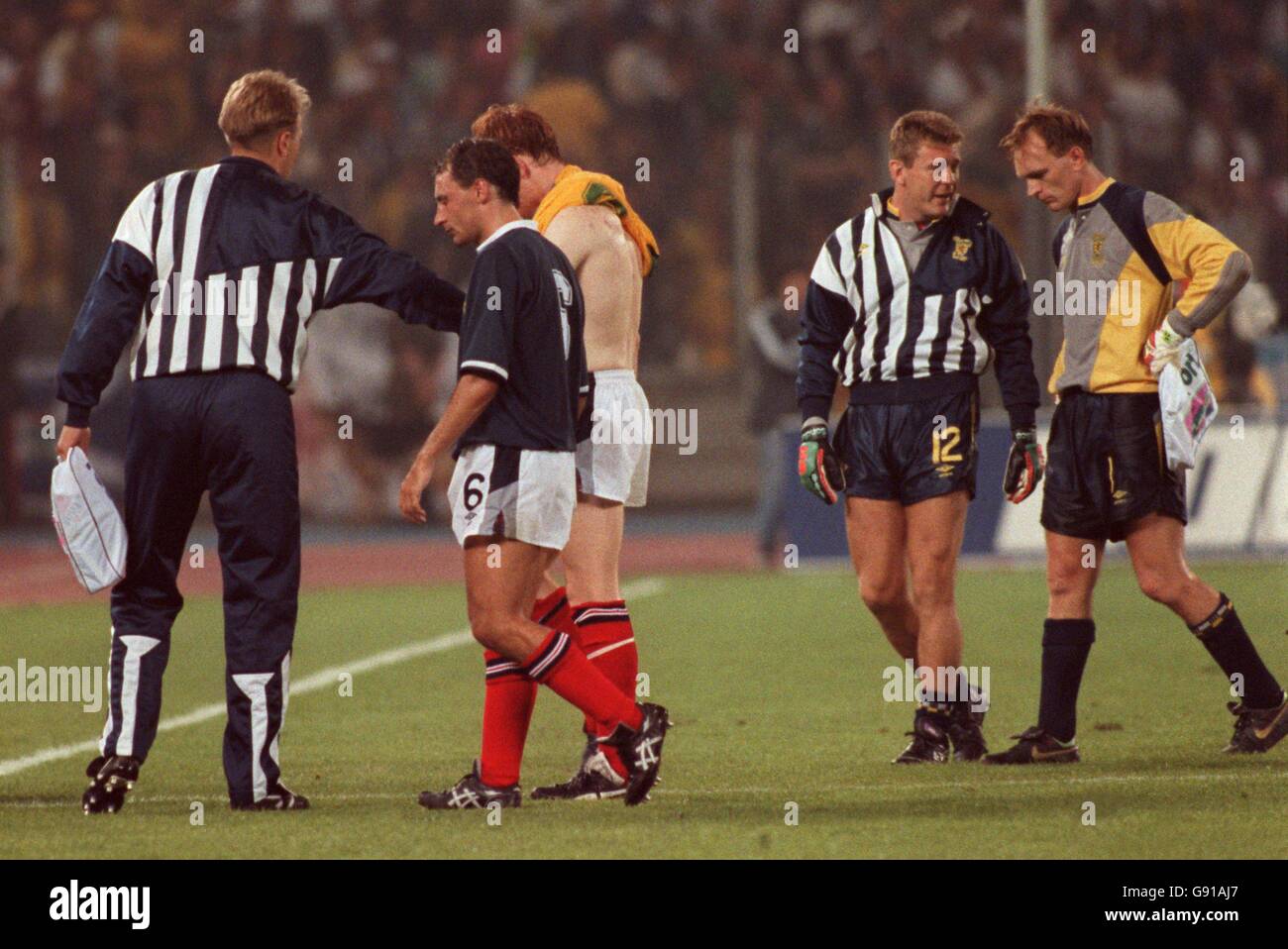 Scotland's Maurice Malpas (second left), Steve Nicol (centre), Andy ...