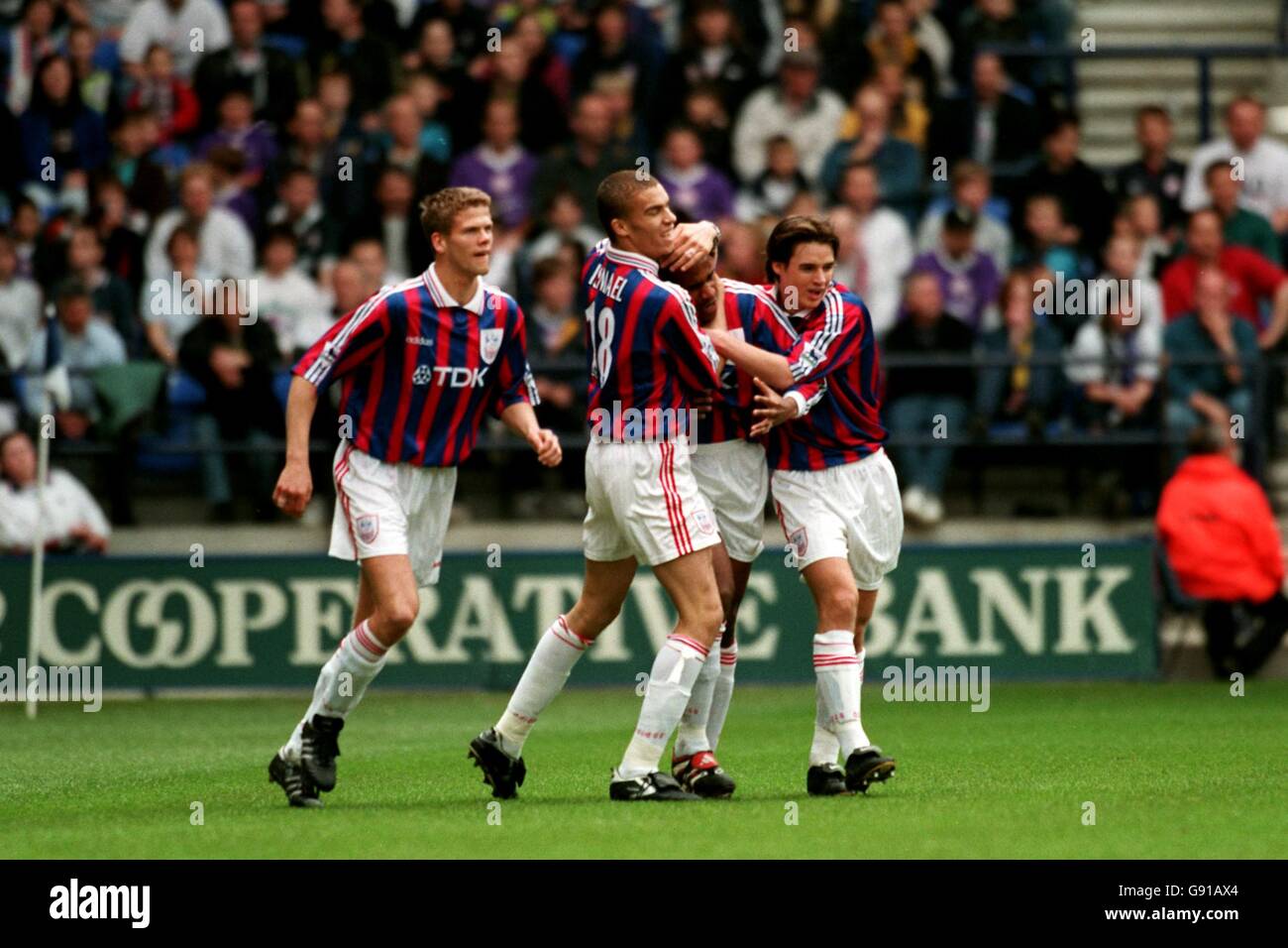 Palaces dean gordon hi-res stock photography and images - Alamy