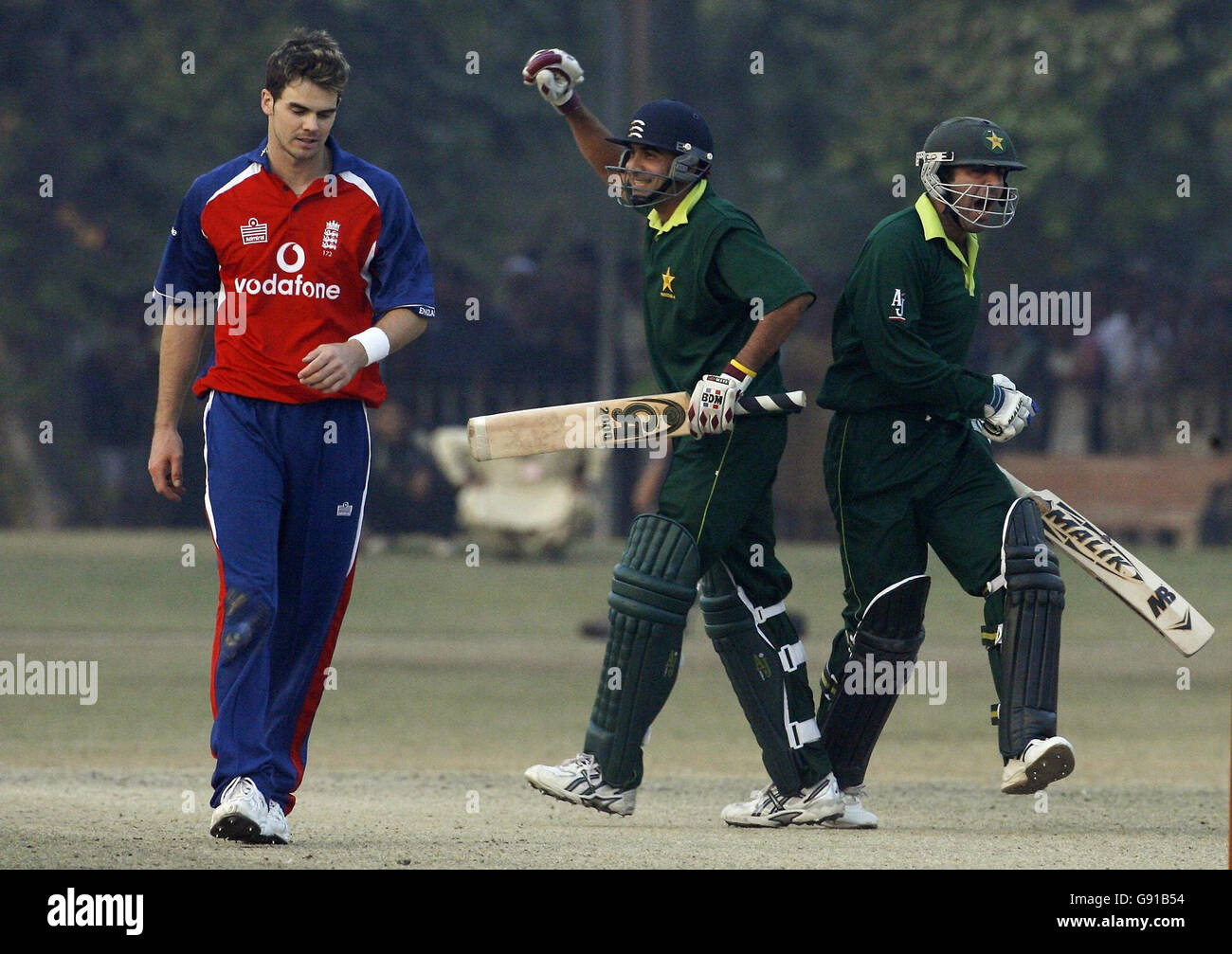 Imran khan cricket hi-res stock photography and images - Alamy