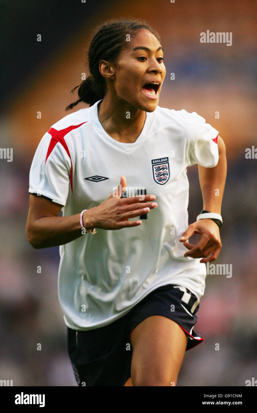 Rachel yankey england scotland hi-res stock photography and images - Alamy