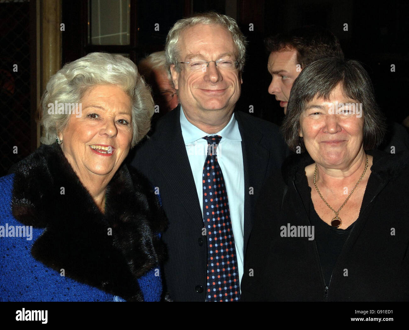 Mo mowlam memorial hi-res stock photography and images - Alamy