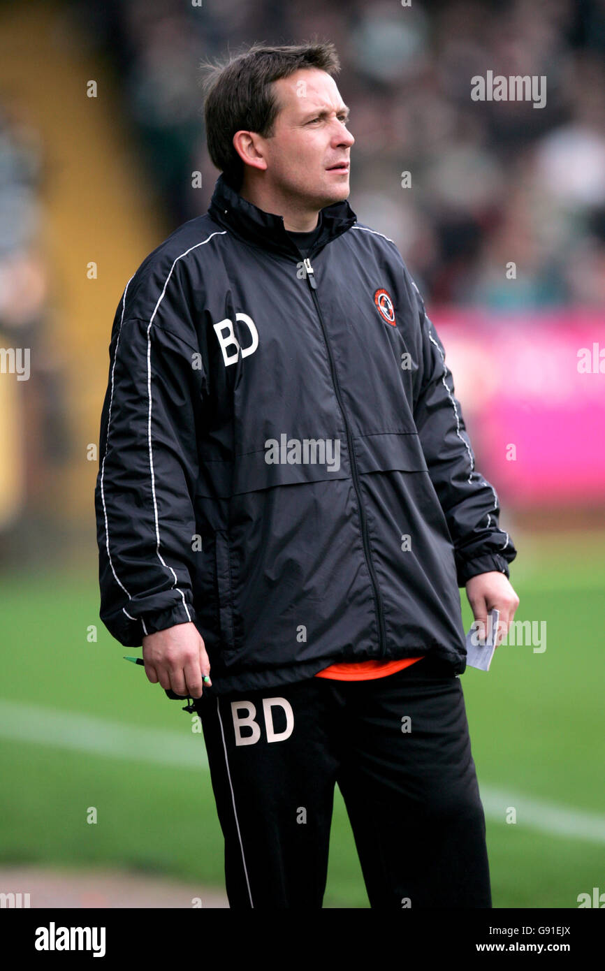 Soccer - Bank of Scotland Premier Division - Dundee United v Celtic ...