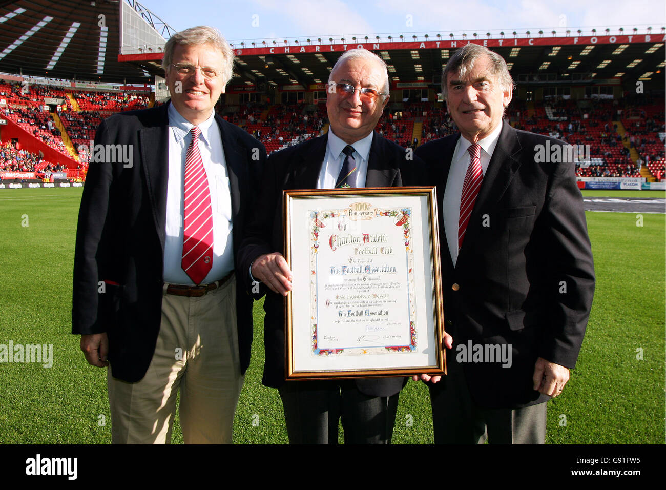 Derek ufton hi-res stock photography and images - Alamy