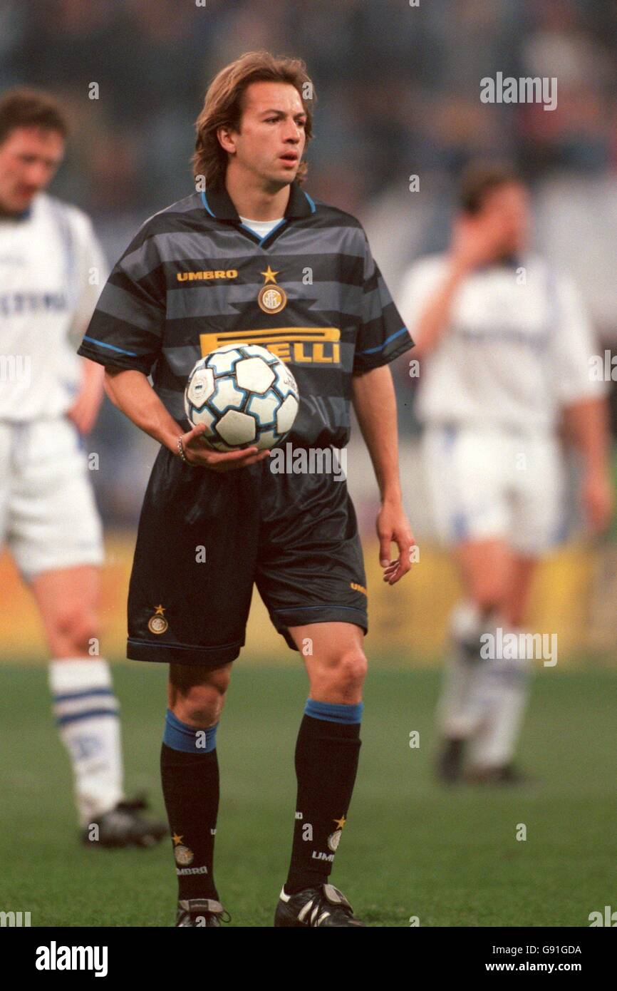 Benoit cauet hi-res stock photography and images - Alamy