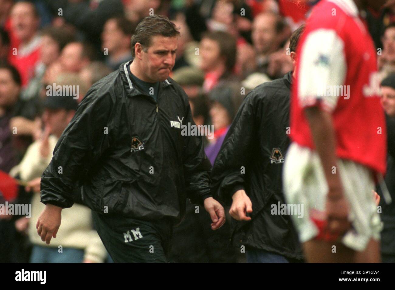 Wolverhampton wanderers manager mark mcghee hi-res stock photography ...