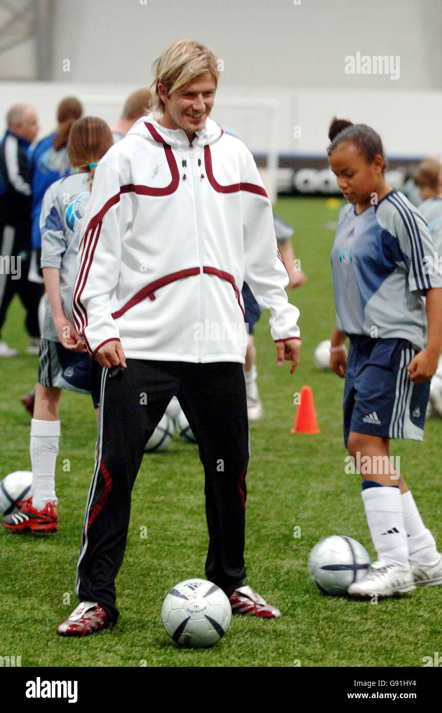 England and Real Madrid's David Beckham overlooks children in football ...