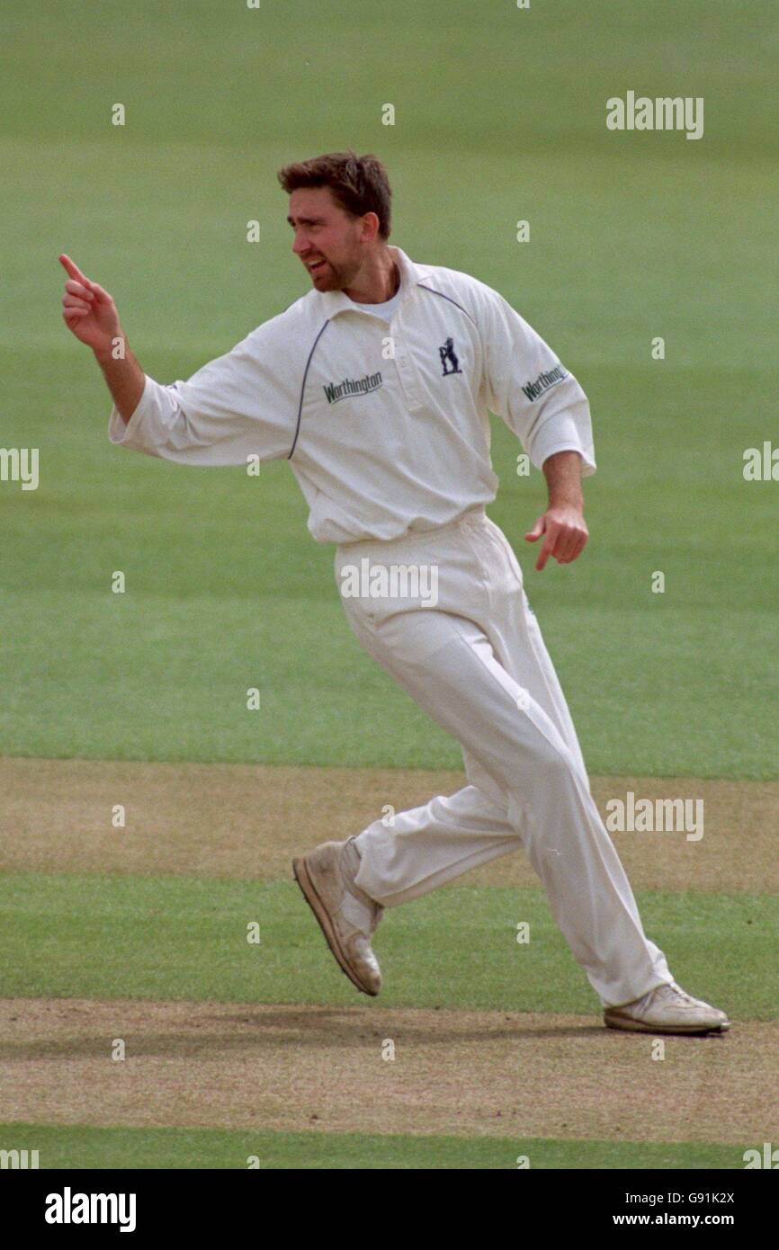 Ed phillips hi-res stock photography and images - Alamy