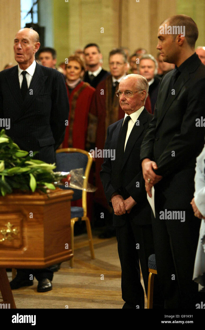 George Best's son Callum and father Dickie at his funeral service in ...