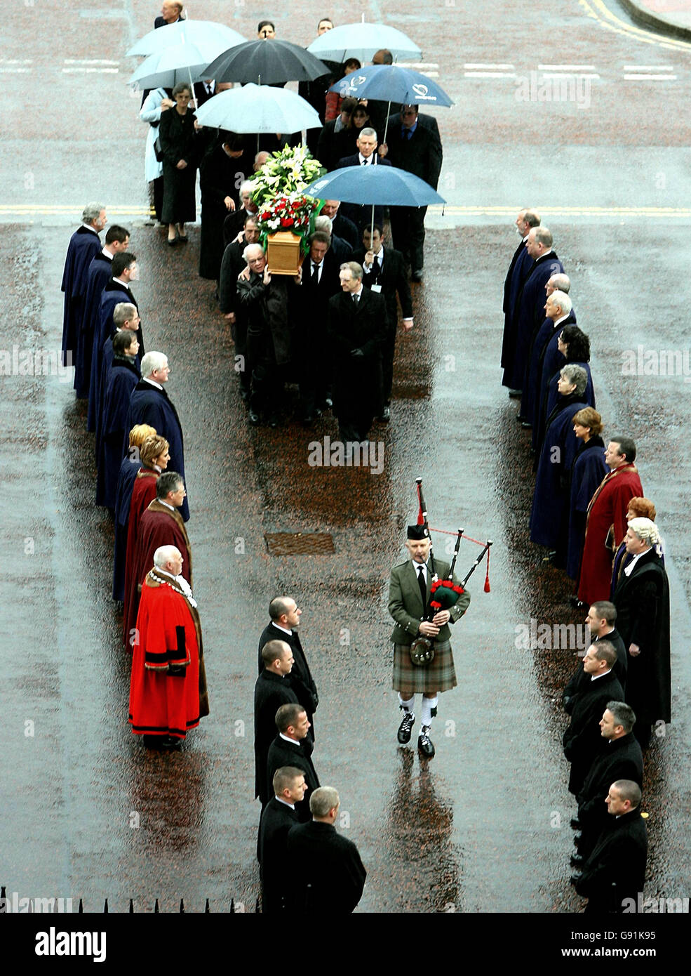 George Bests Coffin Is Carried Into The Parliament Buildings In Stormont Belfast Saturday