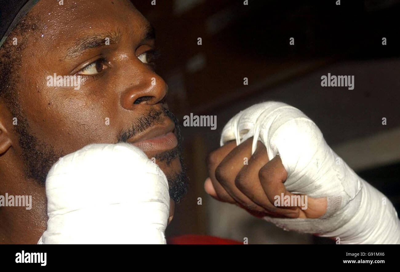Action sport boxing audley harrison hi-res stock photography and images ...