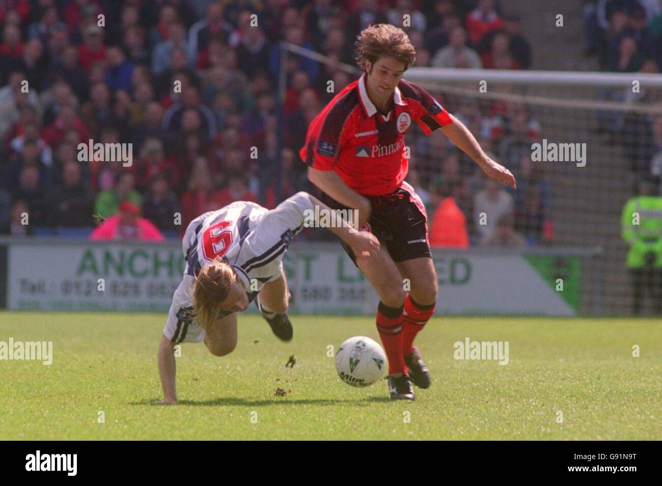 Nottingham forests andy johnson hi-res stock photography and images - Alamy