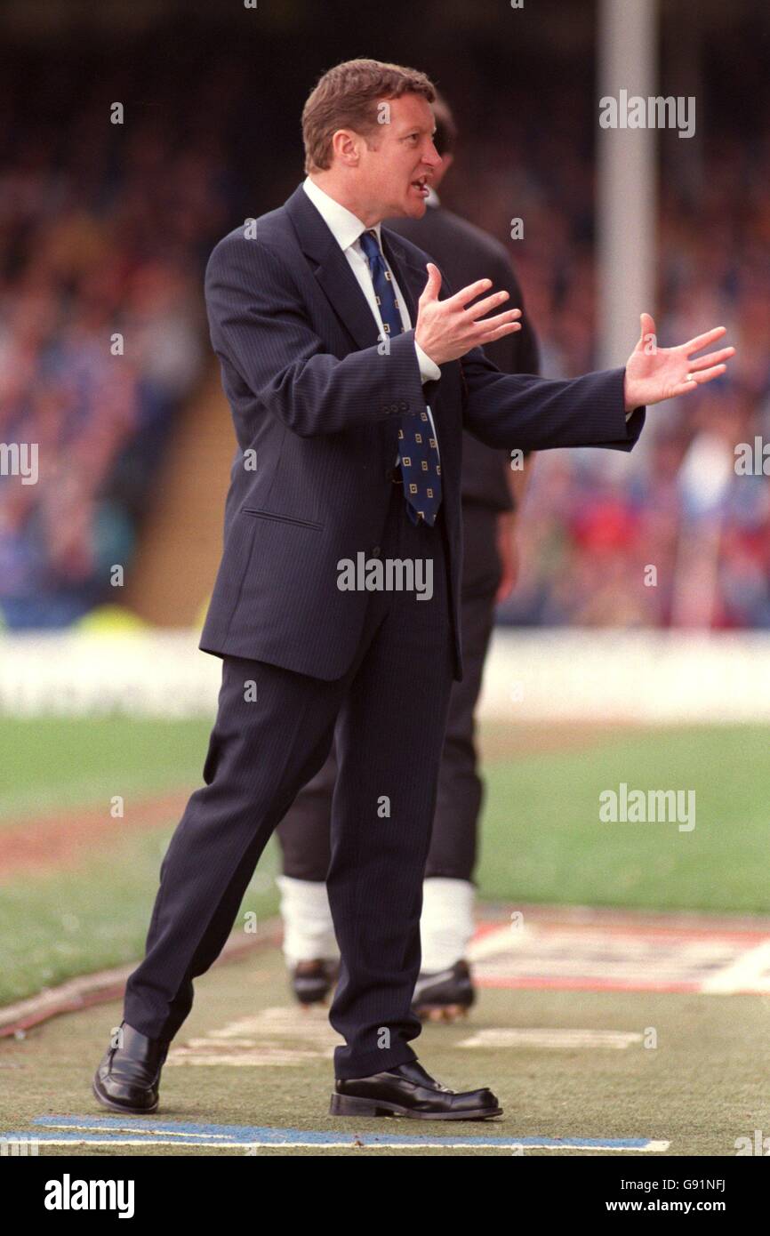 Danny wilson hi-res stock photography and images - Alamy