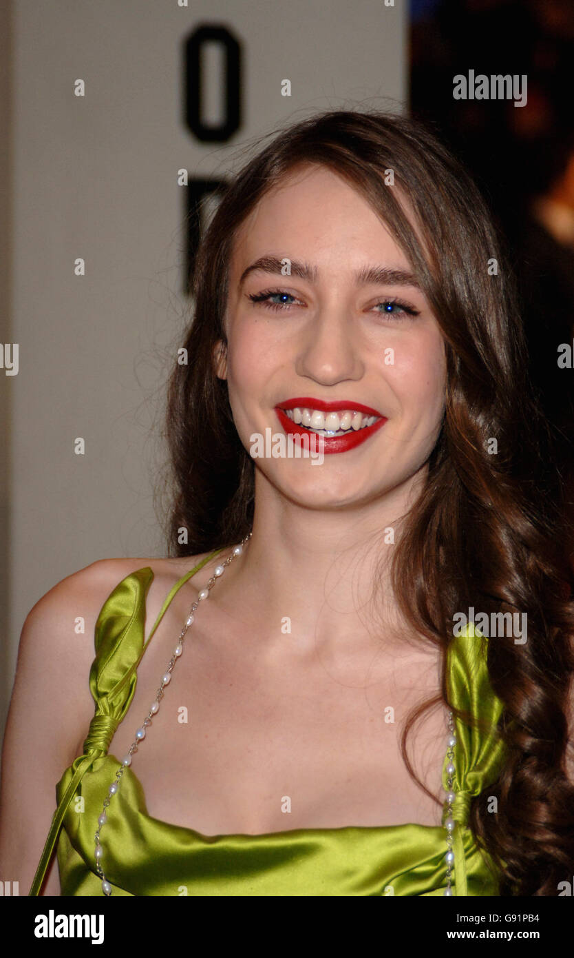 Elizabeth Jagger arrives for the UK film premiere of 'King Kong', at ...