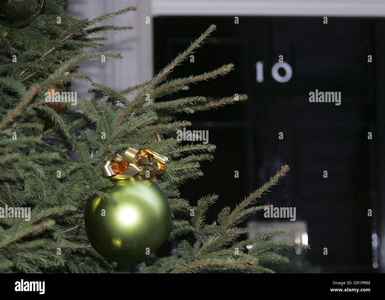 2005 monday 12 december hi-res stock photography and images - Alamy