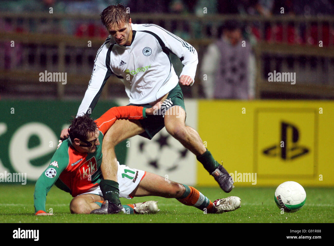 Football action igor biscan hi-res stock photography and images - Alamy
