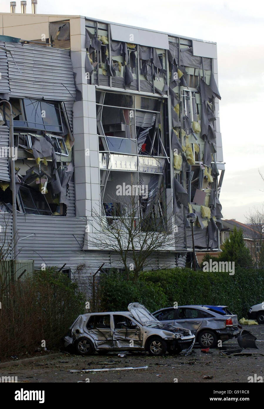 Hemel Hempstead Oil Depot Explosion Stock Photo - Alamy