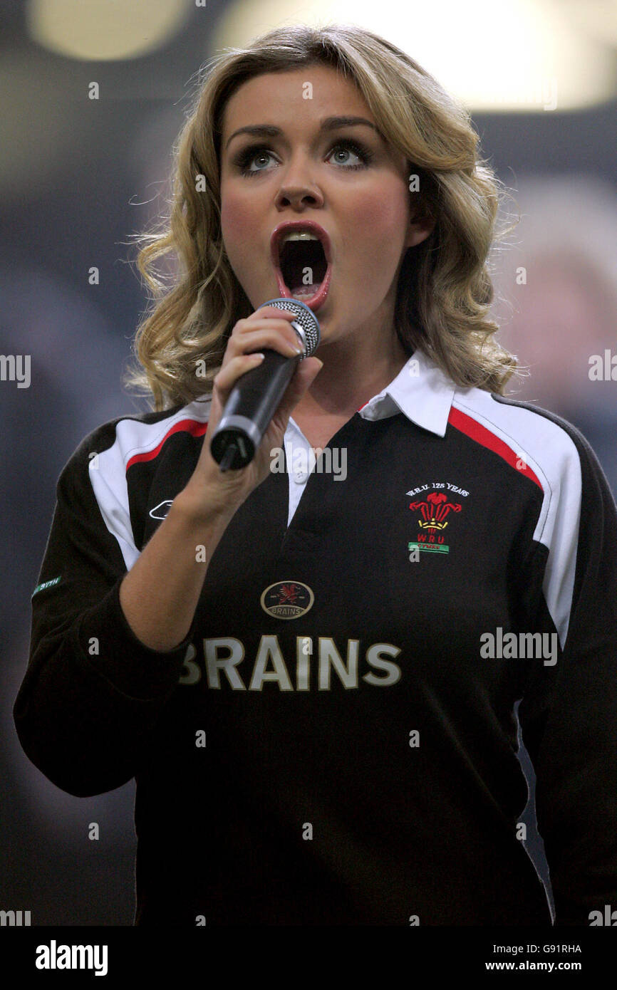 Opera singer katherine jenkins sings the national anthem for wales hi ...