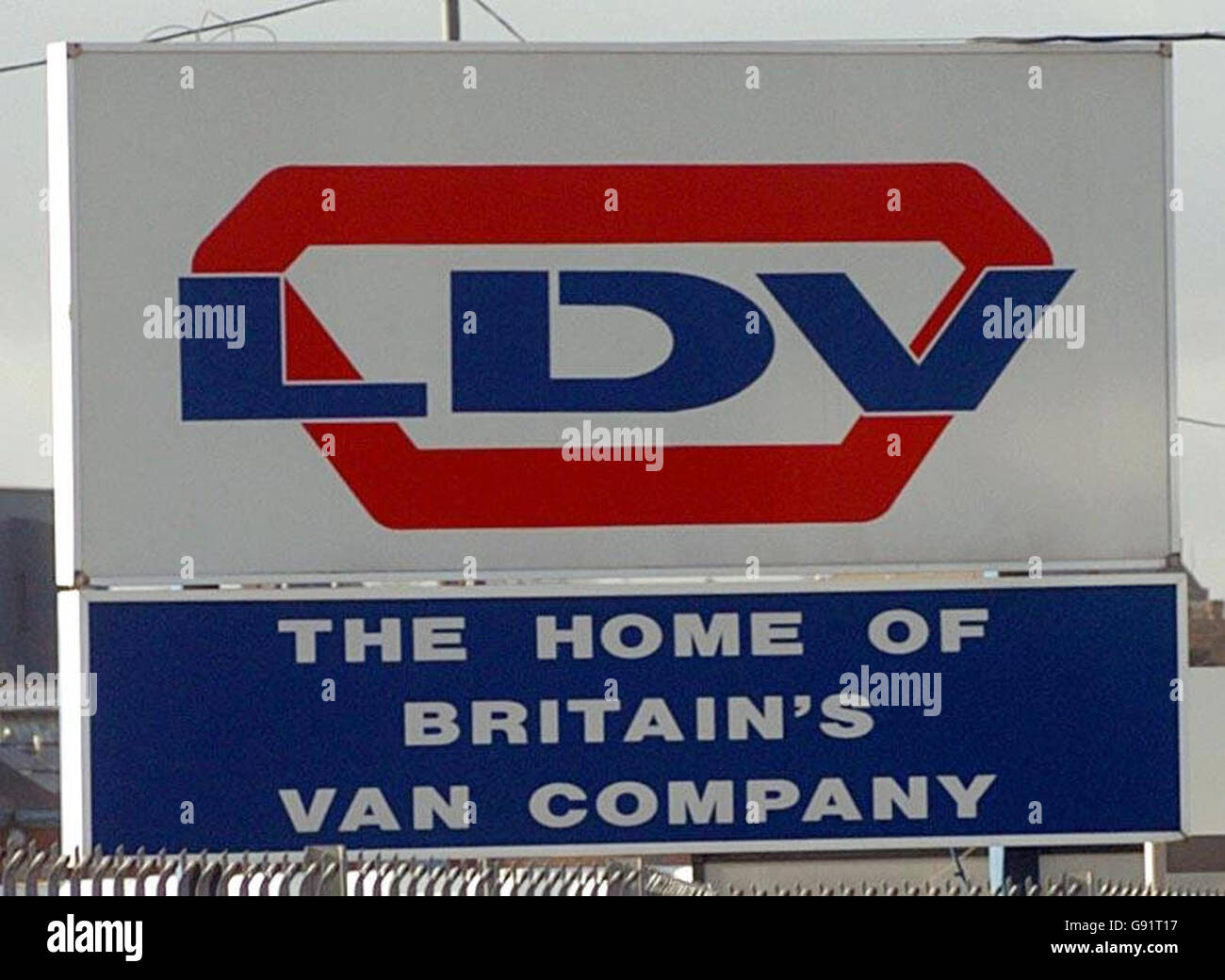 Ldv logo hi-res stock photography and images - Alamy