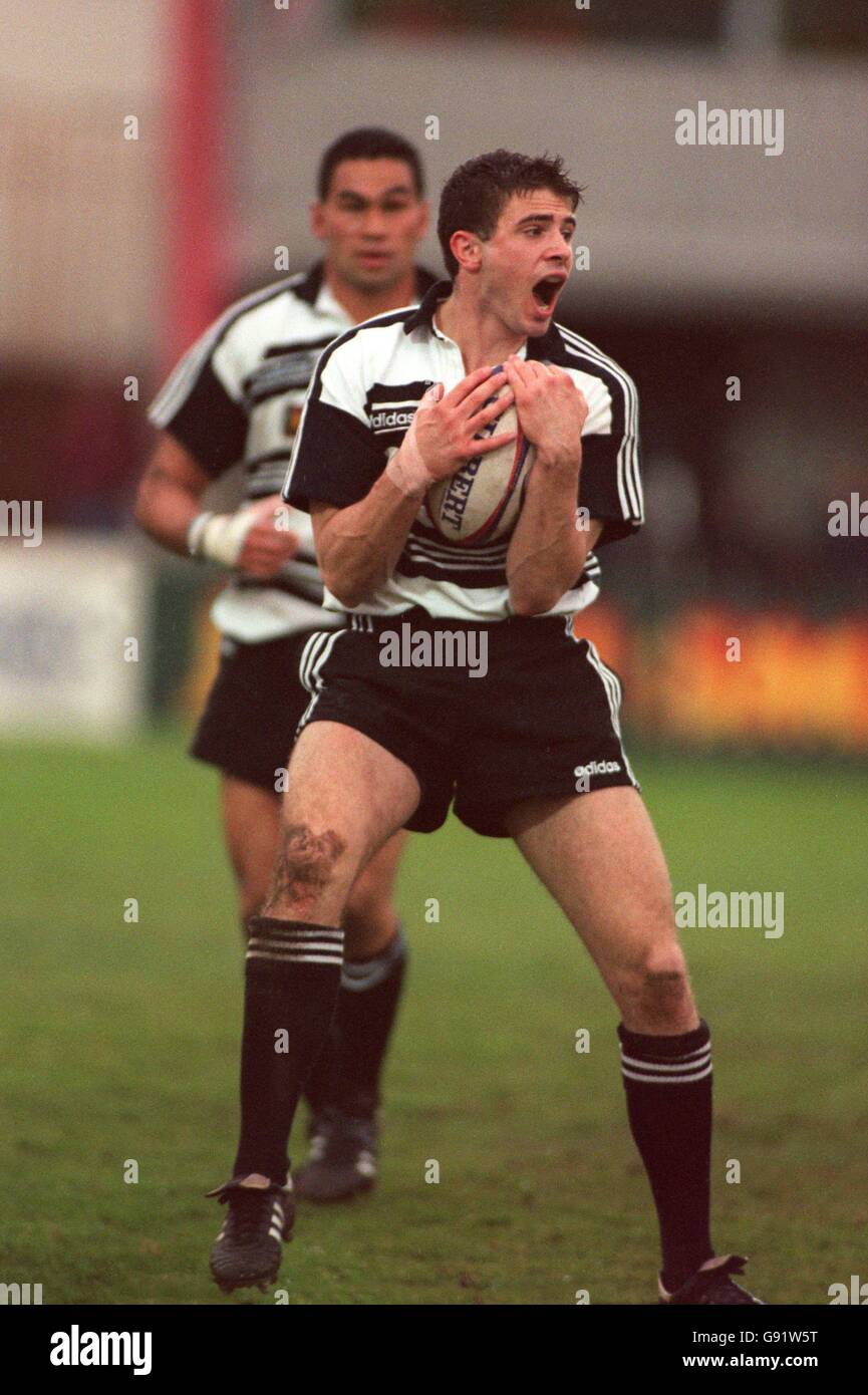 Rugby Union - Allied Dunbar Premiership - Newcastle v Bath Stock Photo ...