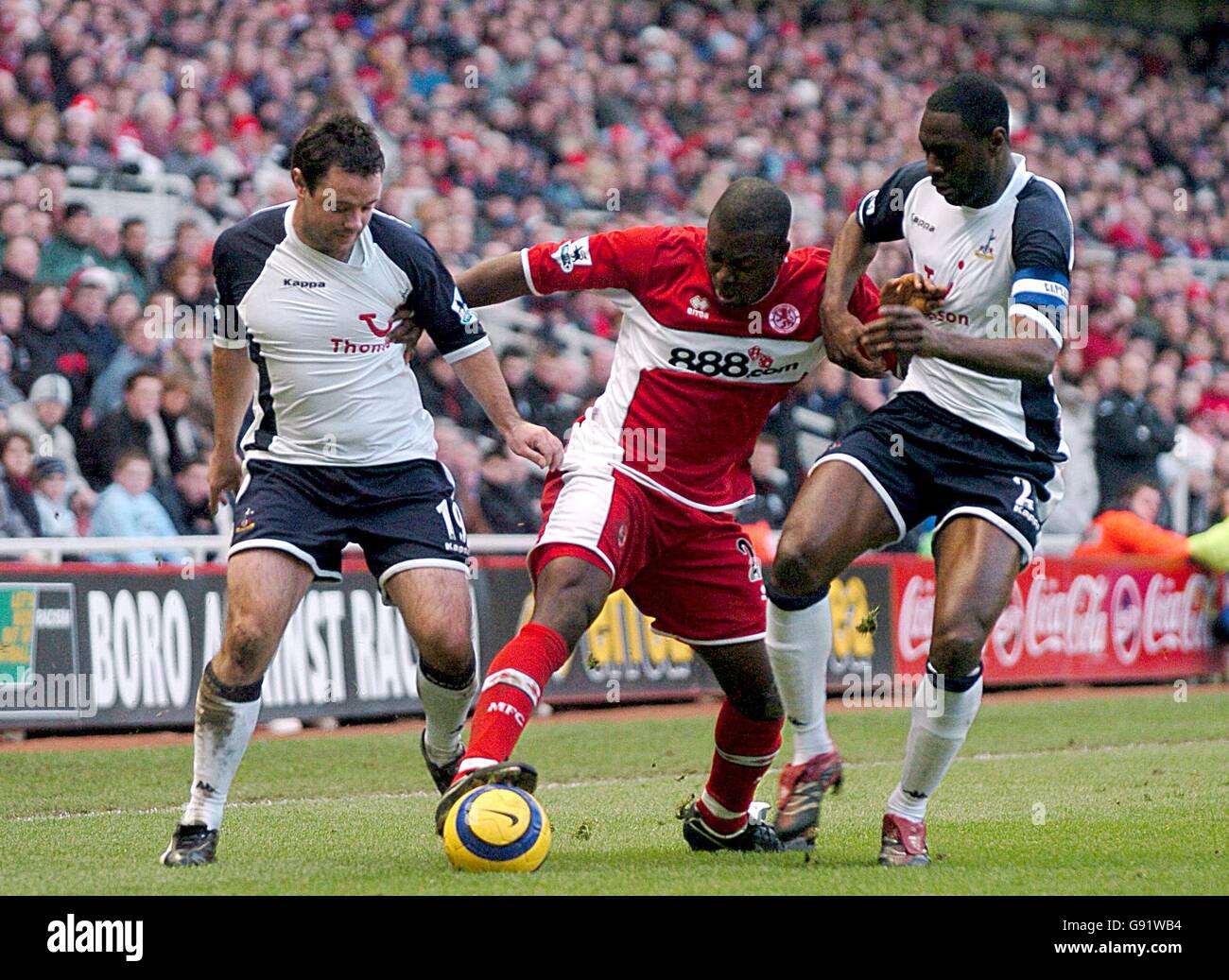 Middlesbrough's Aiyegbeni Yakubu (c) and Tottenham Hotspur's Andy Reid ...