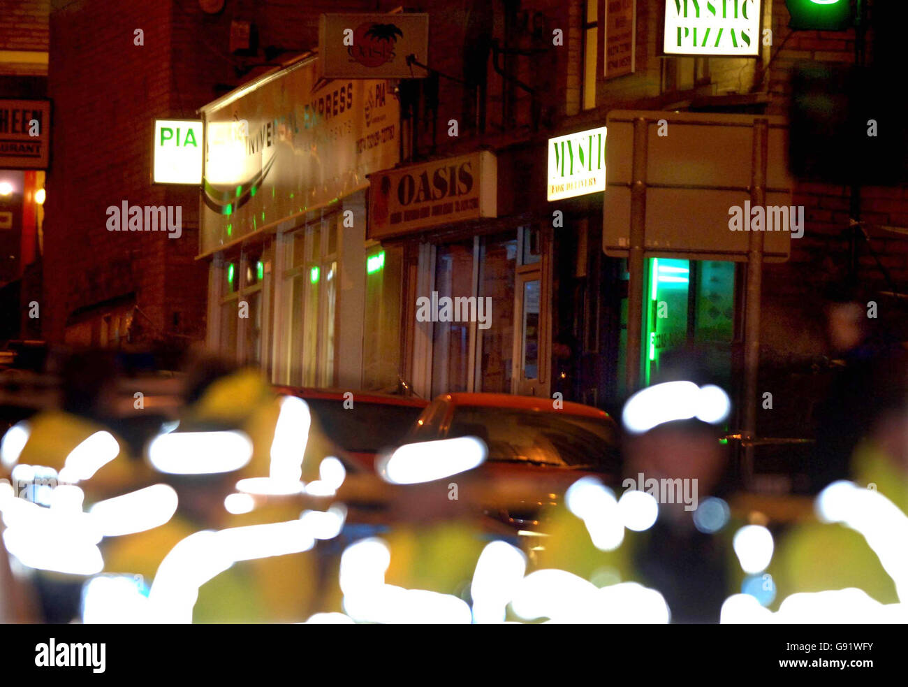 The travel agents in morley street hi-res stock photography and images ...