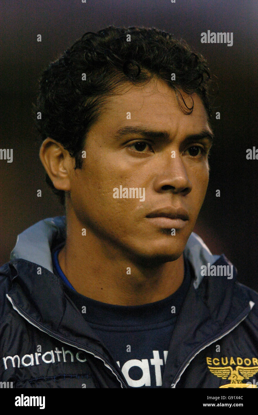 Estadio olimpico atahualpa ecuador hi-res stock photography and images ...