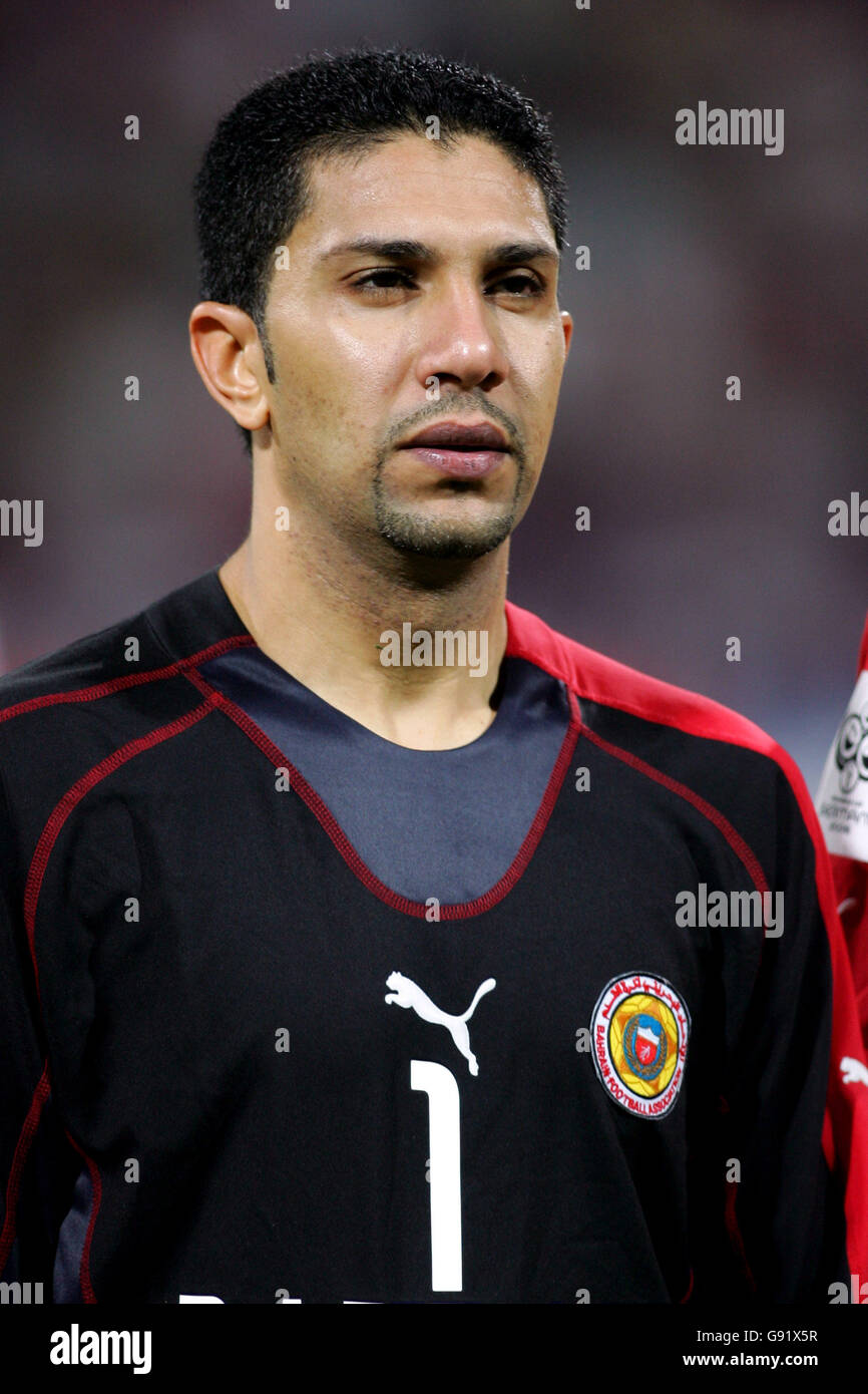 Bahrain goalkeeper ali hassan ali hi-res stock photography and images ...