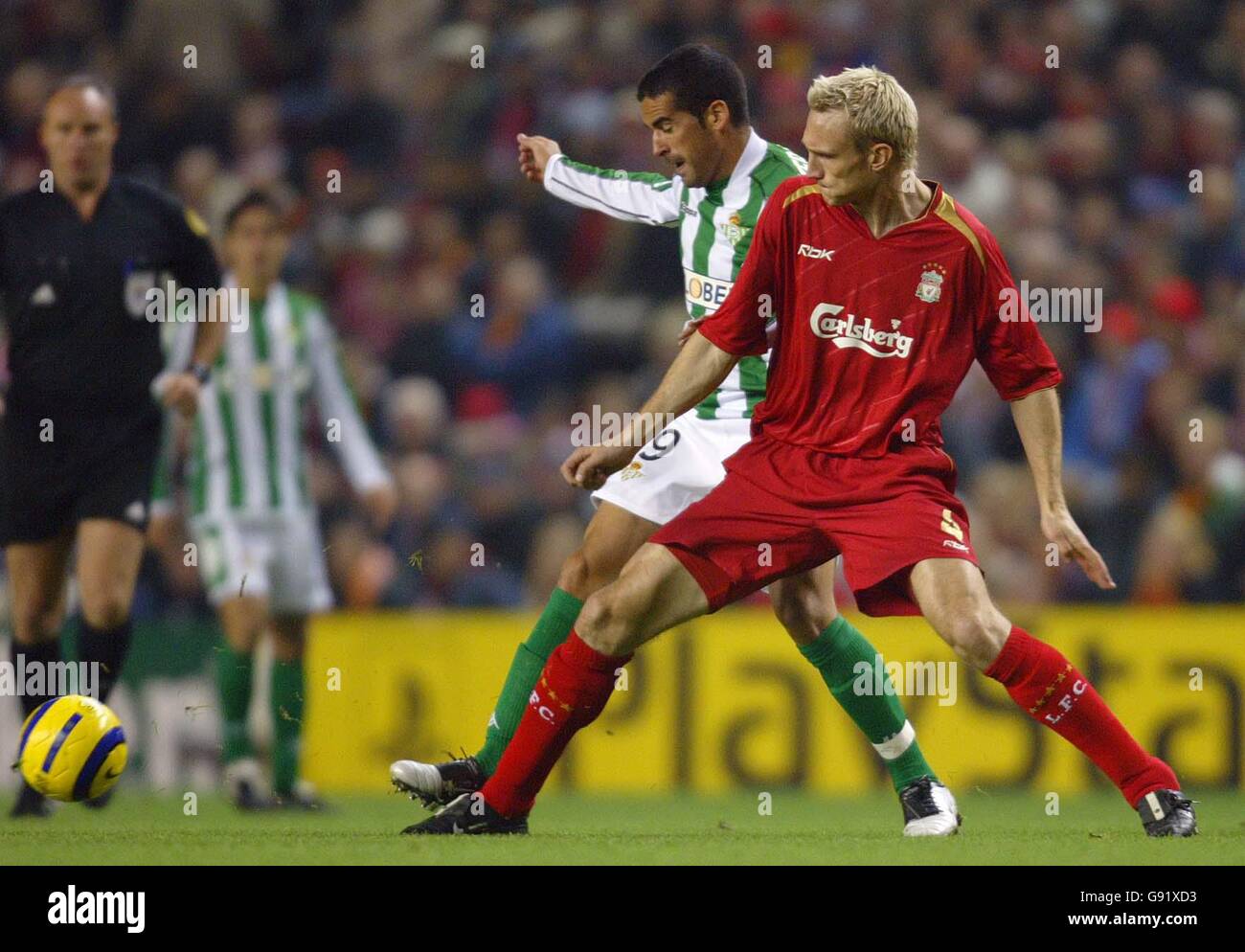 Real betis v liverpool hi-res stock photography and images - Alamy