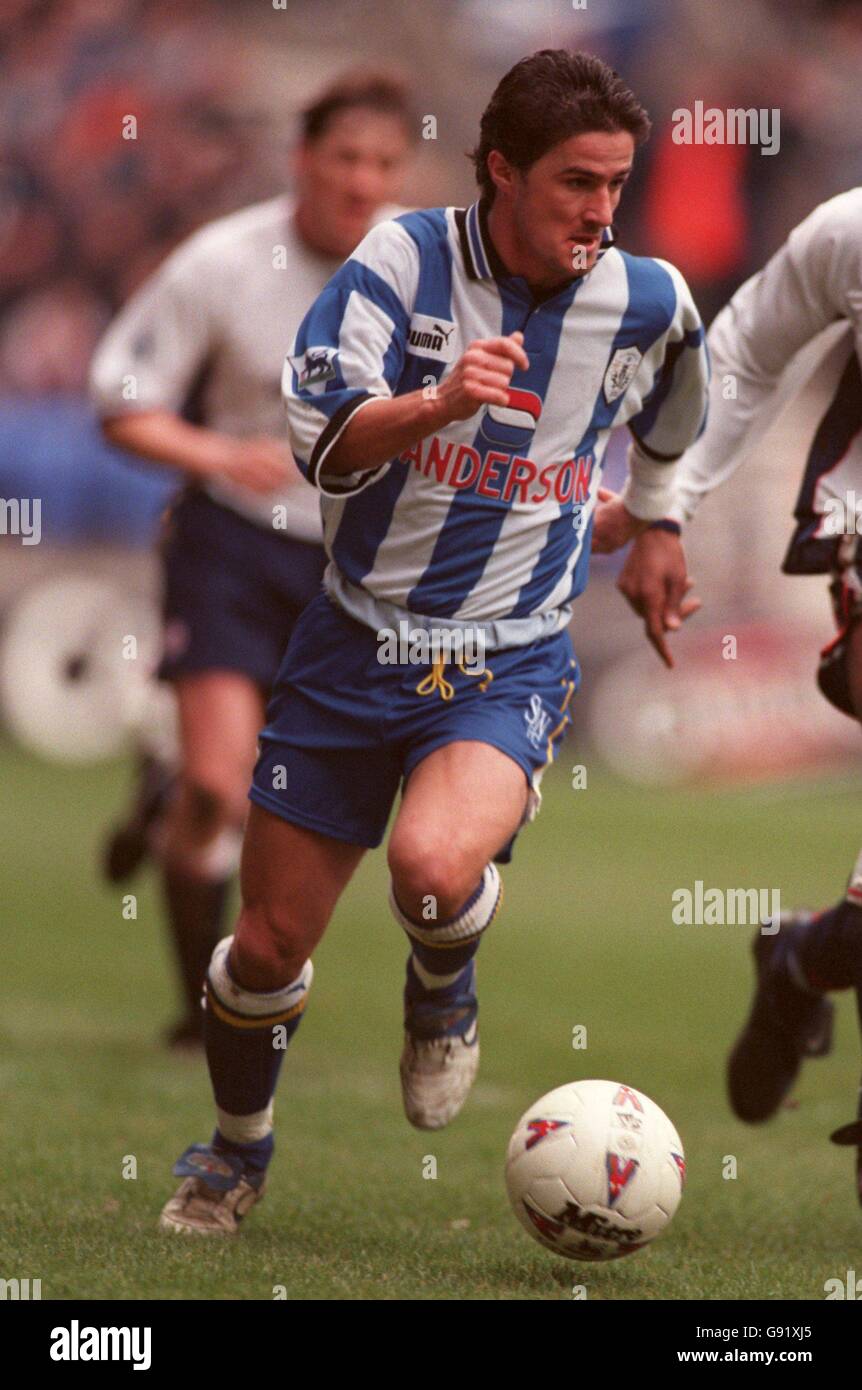 Benito carbone and sheffield wednesday hi-res stock photography and ...