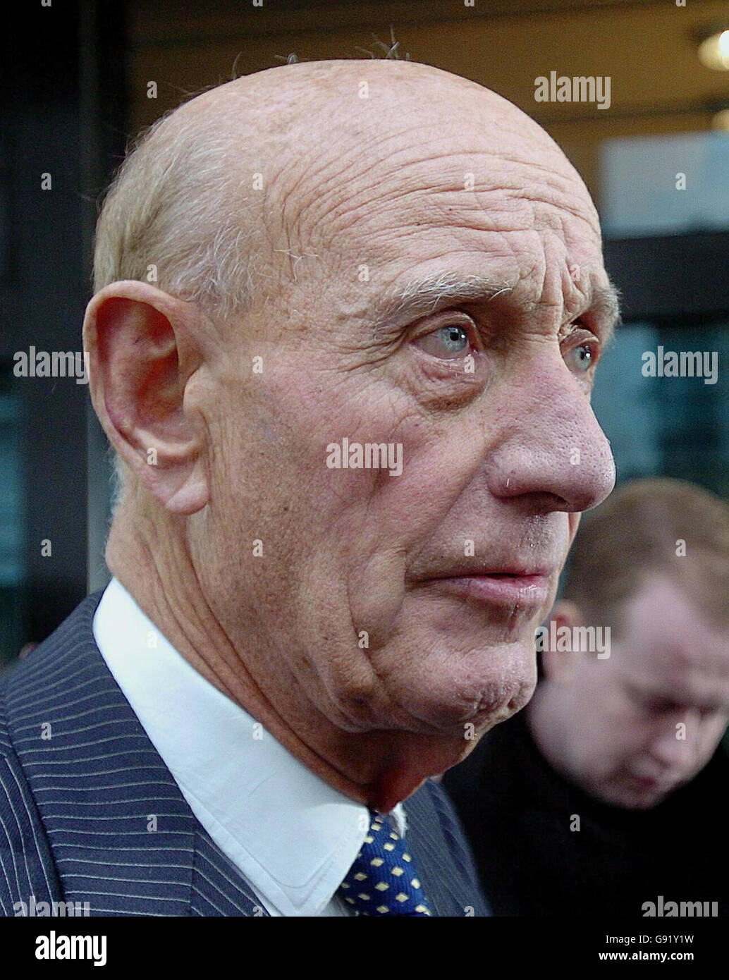 Professor roger williams outside cromwell hospital hi-res stock ...