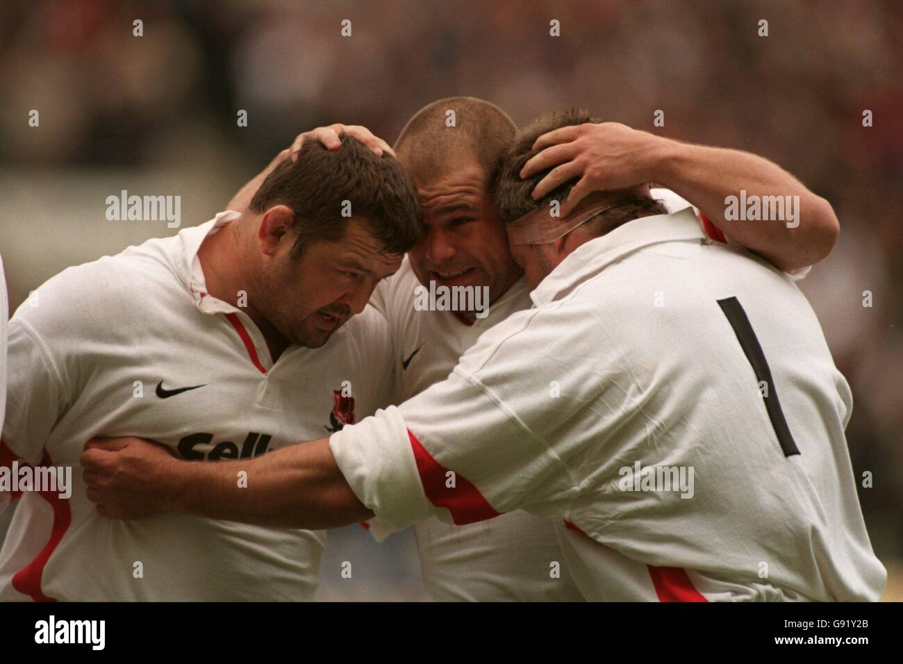 L-R : England's Front row Darren Garforth, Richard Cockerill and Jason ...
