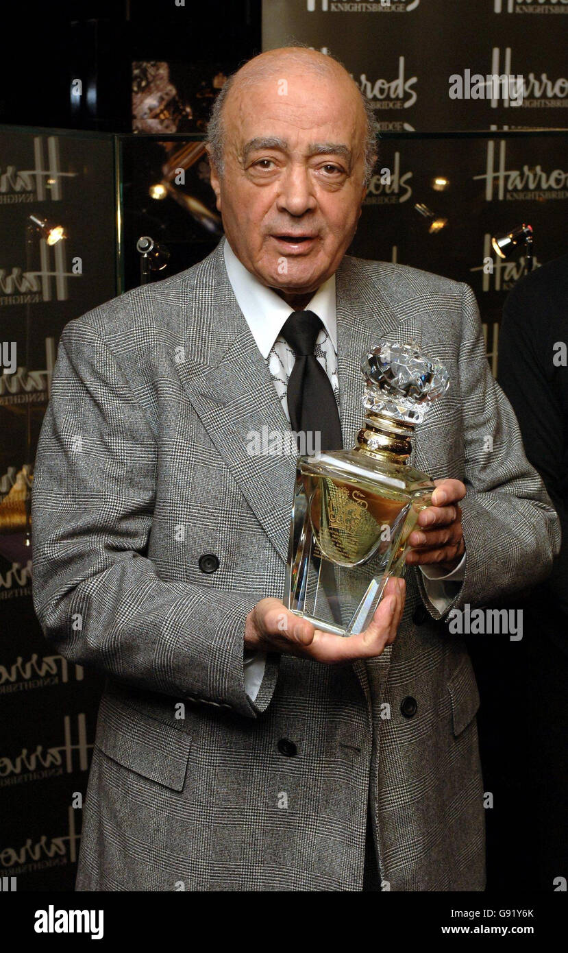 Harrods limited hi-res stock photography and images - Alamy