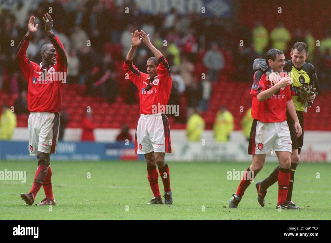 Nottingham Forest's Kevin Campbell (left), Thierry Bonalair (second ...
