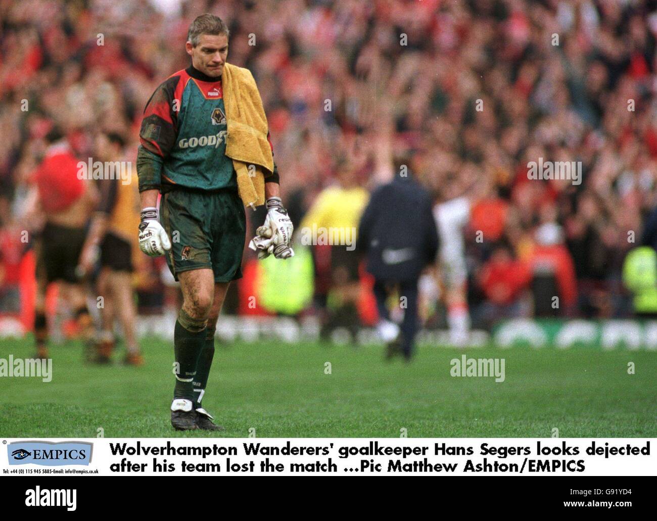 Goalkeeper segers hi-res stock photography and images - Alamy