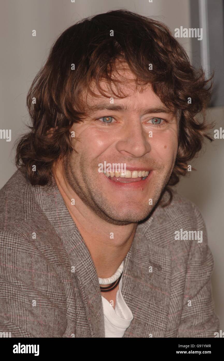 SHOWBIZ Take That Stock Photo - Alamy
