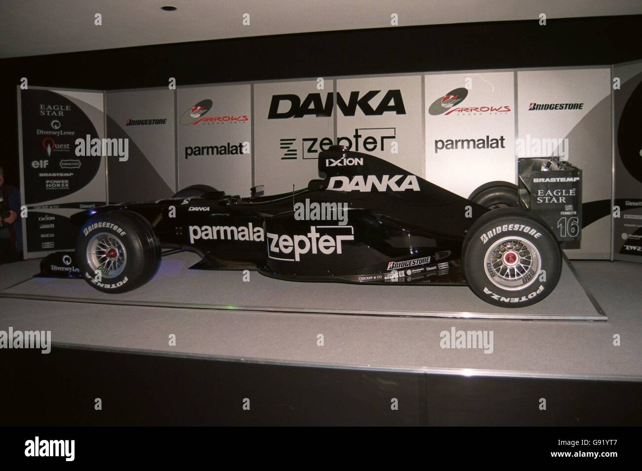 Formula One Motor Racing - Arrows Launch Stock Photo - Alamy