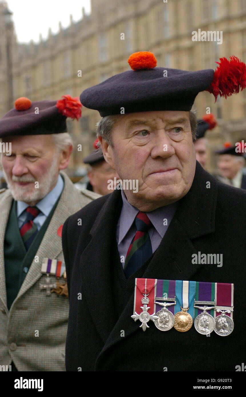 Who served in the black watch for 40 years hi-res stock photography and ...