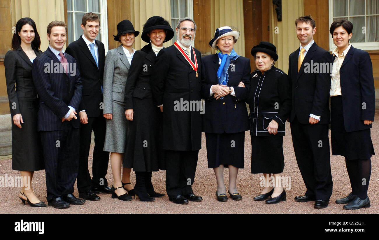 The Chief Rabbi Sir Jonathan Sacks (centre) after receiving his ...