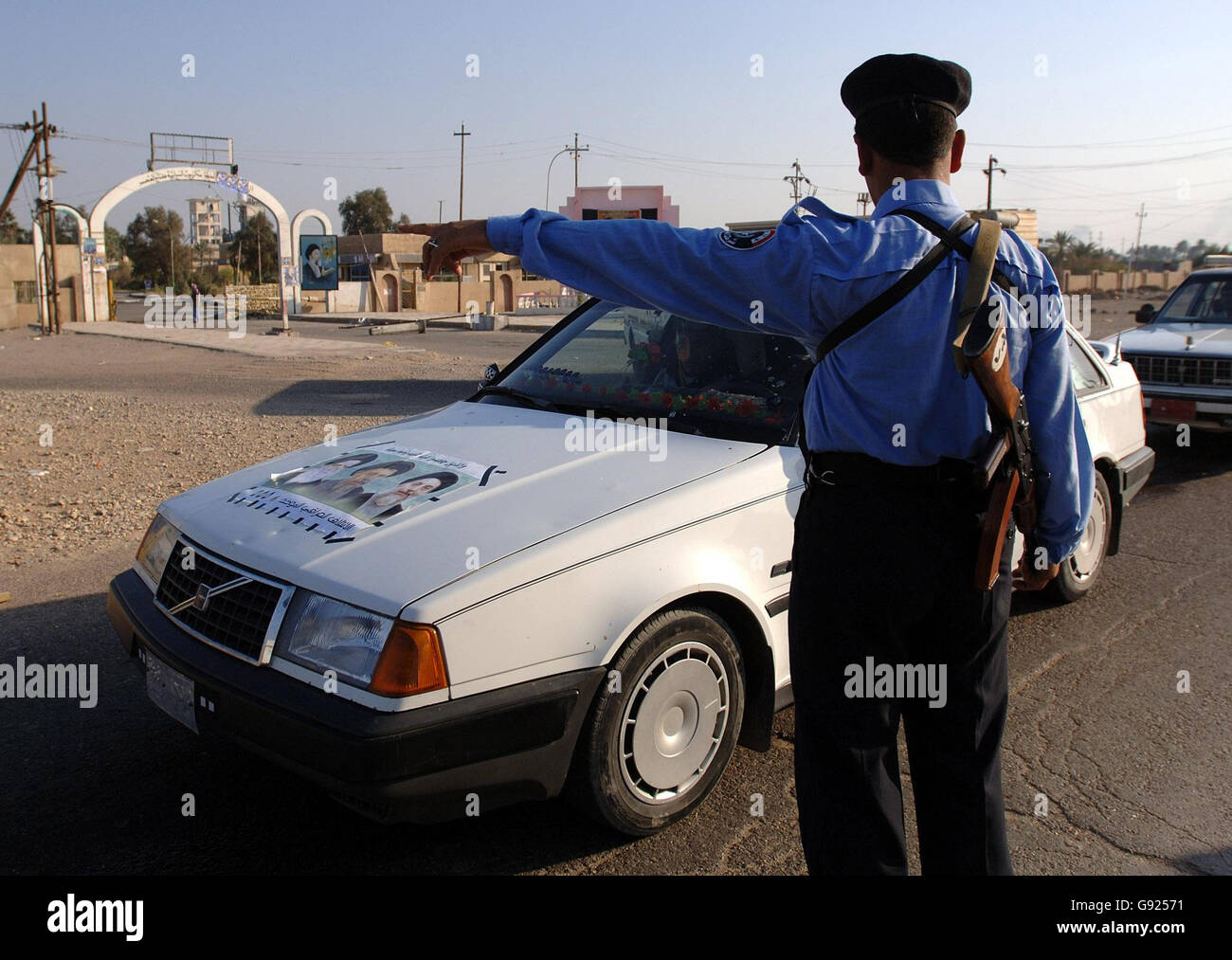 Iraqi police vehicle hi-res stock photography and images - Alamy