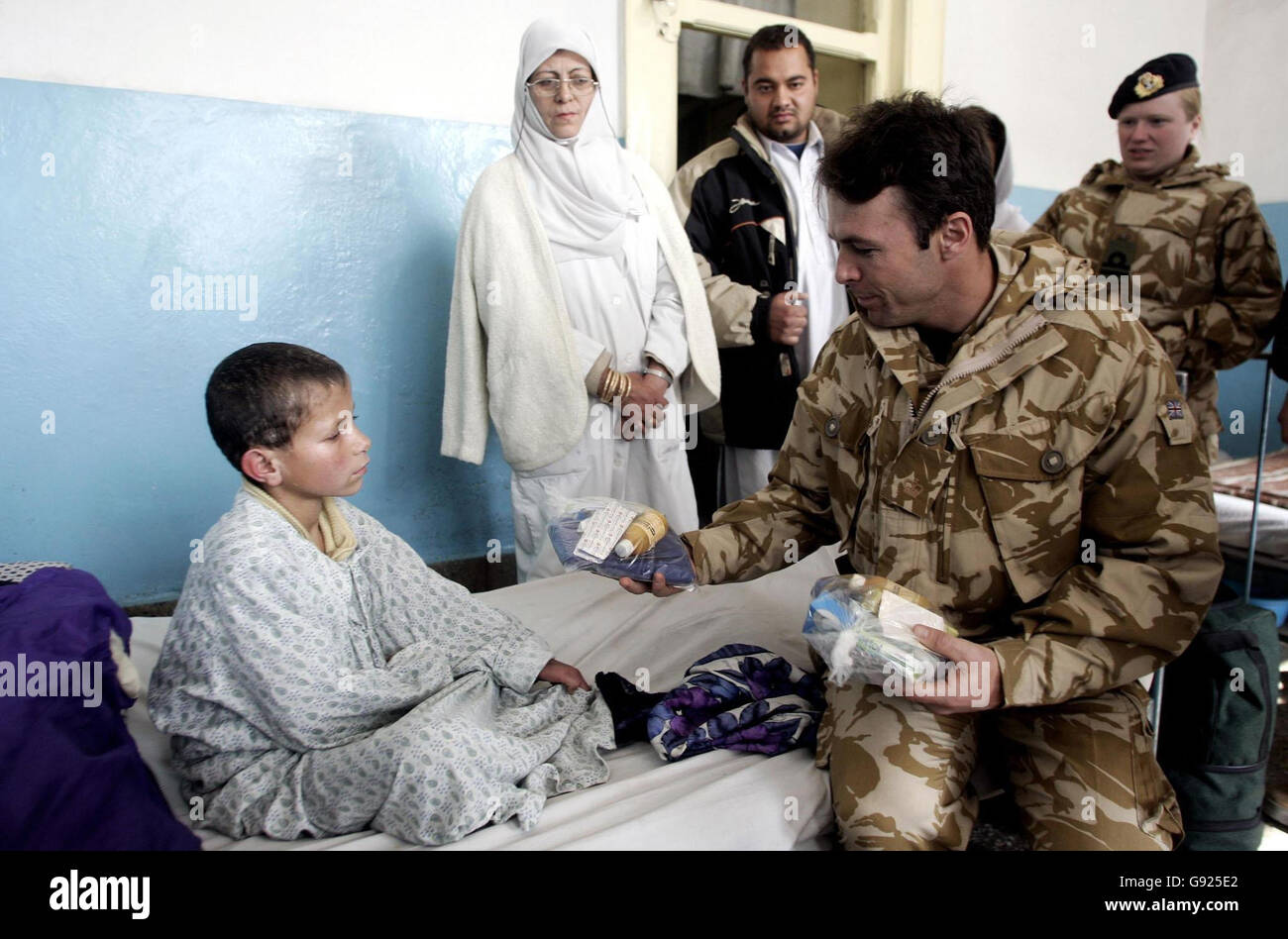 Major Alan Rorison (R), Deputy Chief of Staff for Command British ...