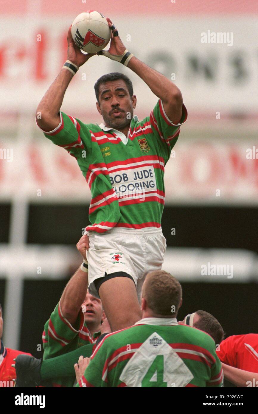 Kuli faletau hi-res stock photography and images - Alamy